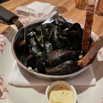 LE MARGOT - Updated October 2025 - 433 Photos & 186 Reviews - 3150 S ...