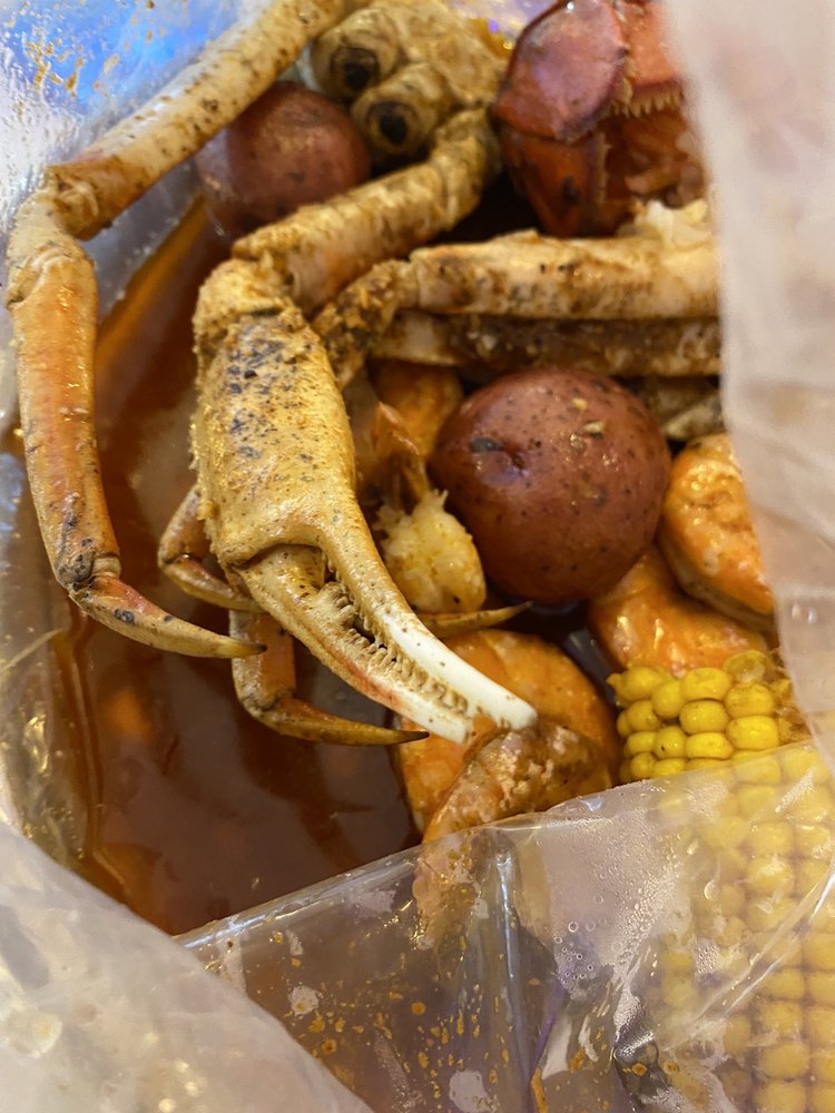 SNOW CRAB JUICY SEAFOOD - Updated October 2025 - 171 Photos & 110 ...