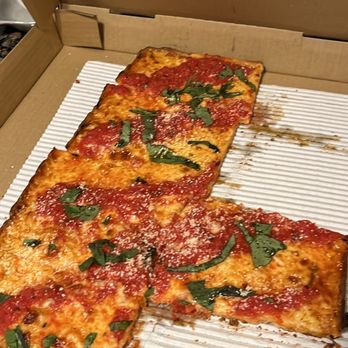 GENTILI’S PIZZA & STEAKS - 12 Photos & 22 Reviews - 318 E Lincoln Hwy ...