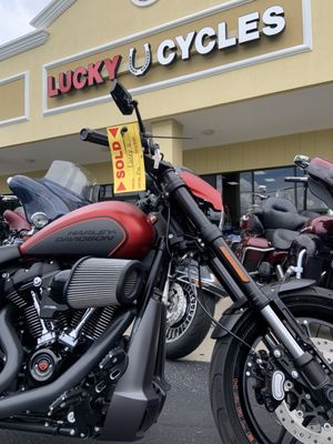 LUCKY U CYCLES - Updated December 2025 - 39 Photos & 37 Reviews - 9049 ...