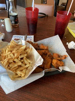 JOES FAMOUS WINGS & WIENERS - Updated July 2025 - 24 Photos & 55 ...