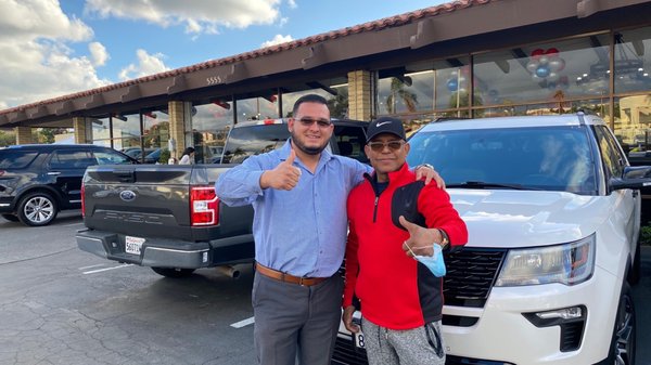 KEN GRODY FORD - Updated January 2025 - 177 Photos & 658 Reviews - 5555 ...