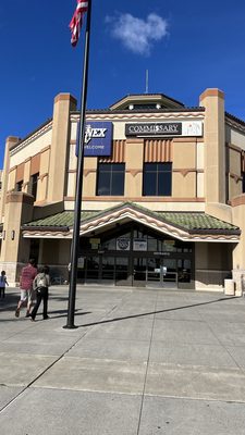 COMMISSARY - Updated December 2025 - 289 Photos & 171 Reviews - 4725 ...