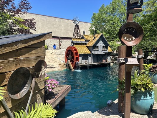 CLUBHOUSE FUN CENTER - Updated June 2025 - 37 Photos & 25 Reviews - 70 ...