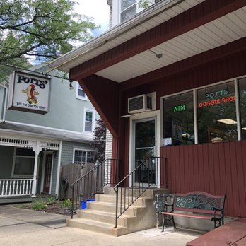 POTTS’ DOGGIE SHOP - Updated September 2024 - 18 Photos & 74 Reviews ...
