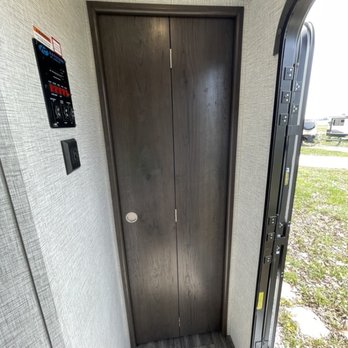 KEYSTONE RV - Updated July 2025 - 84 Photos & 242 Reviews - 2642 ...