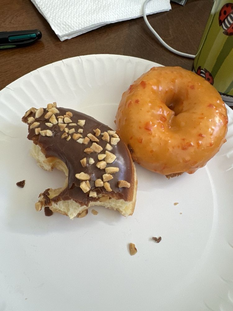 DONUT EXPRESS - Updated September 2024 - 19 Photos & 15 Reviews - 6771 ...