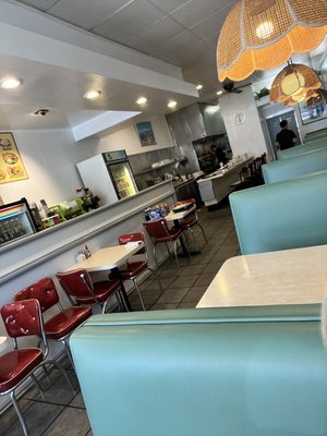 HUGOS RESTAURANT - Updated May 2026 - 134 Photos & 201 Reviews - 1049 ...