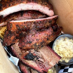 BATTAMBONG BBQ - Updated January 2026 - 165 Photos & 77 Reviews - Long ...