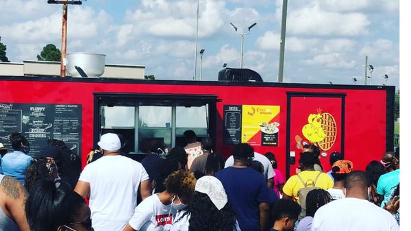 CECI’S CHICKEN N WAFFLES ON WHEELS - Updated December 2025 - 12 Photos ...