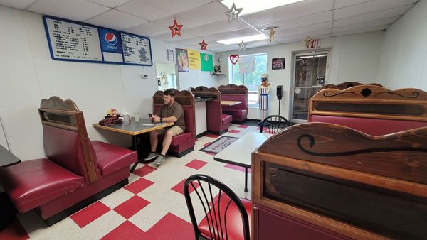 CRATTY SHACK - Updated December 2025 - 23 Photos & 11 Reviews - 21 E ...