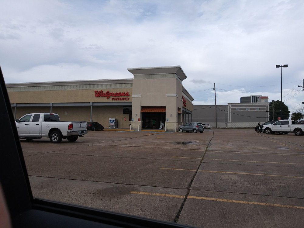 WALGREENS CLOSED Updated May 2024 725 Veterans Memorial Blvd walgreens-closed-updated-may-2024-725-veterans-memorial-blvd