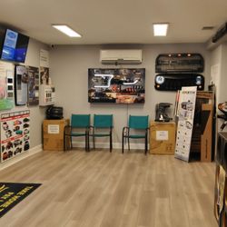 PERFORMANCE PIT SHOP - 311 Photos & 72 Reviews - 1231 W Brandon Blvd ...