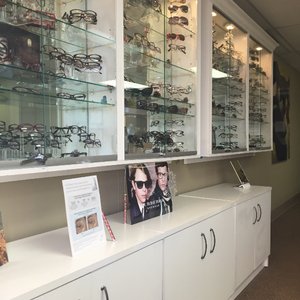 DAVID D GILBERT, MD - Updated July 2025 - 13 Reviews - 350 N Wiget Ln ...