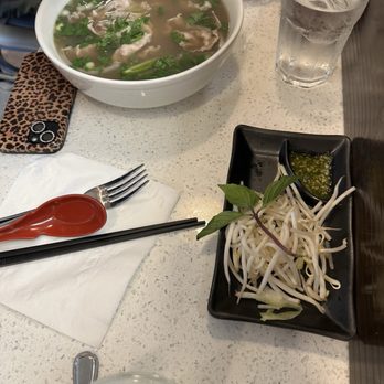 PHO HOUSE ALBANY - Updated July 2025 - 39 Photos & 19 Reviews - 1333 SE ...