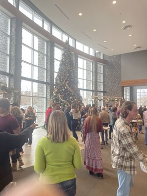 NORTH POINT COMMUNITY CHURCH - Updated December 2025 - 100 Photos & 76 ...