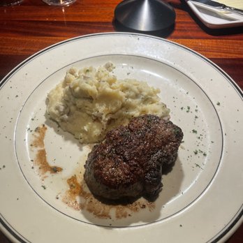 SILVER FOX STEAKHOUSE - Updated June 2024 - 188 Photos & 245 Reviews ...