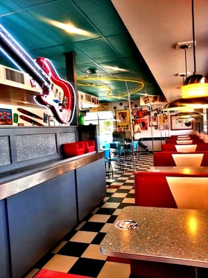 SPANGLES - Updated October 2025 - 35 Photos & 54 Reviews - 612 S ...