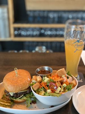 PENROSE TAPHOUSE & EATERY - Updated February 2025 - 206 Photos & 224 ...