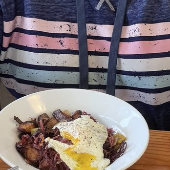 ALPINE CROSSING AND KITCHEN - Updated October 2024 - 24 Photos & 25 ...