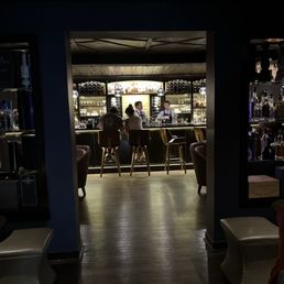 BITTER AND POUR - Updated July 2025 - 161 Photos & 81 Reviews - 18 3rd ...