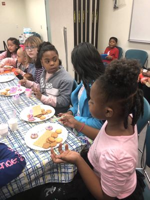 ALDINE BRANCH LIBRARY - Updated December 2025 - 22 Photos - 11331 ...