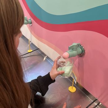 THE LUXE LEMON AND SLIME BAR - Updated January 2026 - 37 Photos - 187 Main St, East Greenwich ...