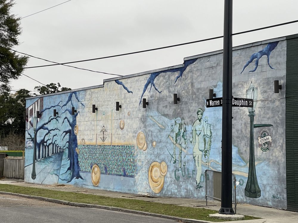 MURALS OF MOBILE - Updated October 2024 - 35 Photos - Dauphin St ...