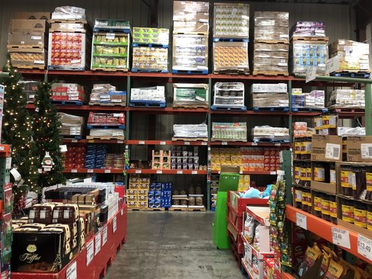 COST U LESS - Updated May 2024 - 27 Photos & 29 Reviews - 715 Kinoole ...