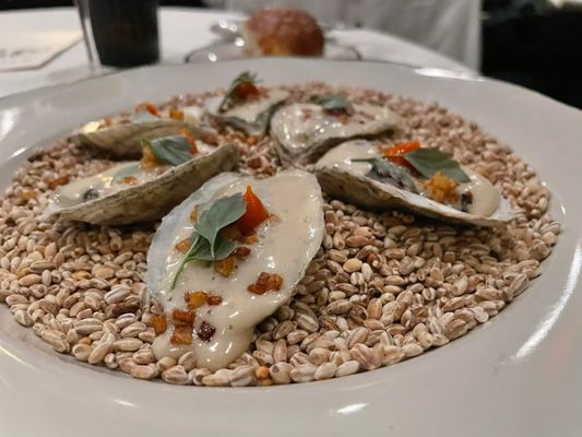 WOODSIDE - Updated January 2026 - 81 Photos & 28 Reviews - 24 Midway Sq ...