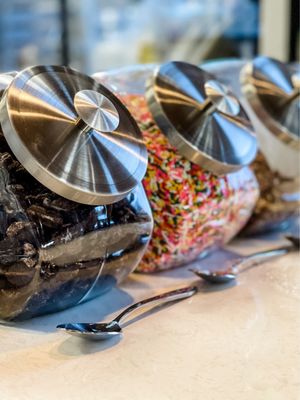 FROST - Updated March 2025 - 55 Photos & 41 Reviews - 3429 E Douglas ...