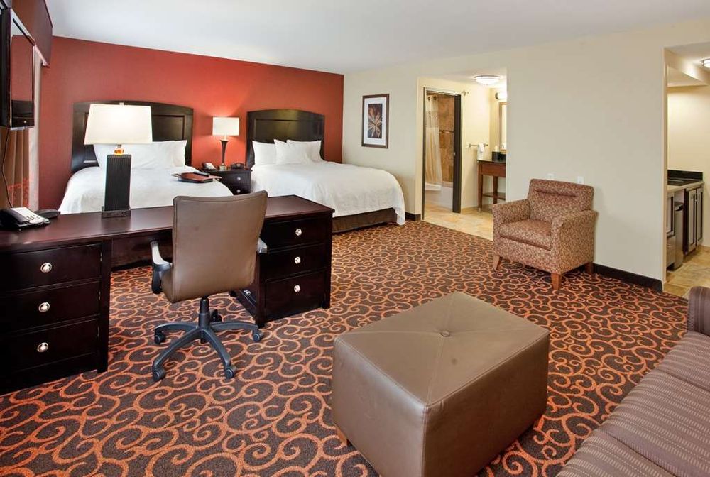HAMPTON INN & SUITES DICKINSON - Updated June 2026 - 121 Photos & 27 ...