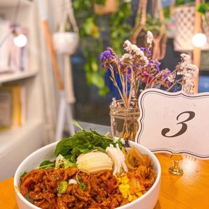 ISSIAN - 982 Photos & 445 Reviews - Sushi Bars - 1618 N 45th St ...