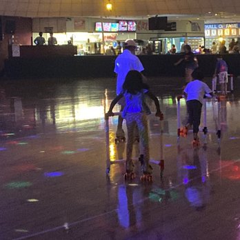 ROLLER KING SKATING & BLADING - Updated July 2024 - 102 Photos & 168 ...