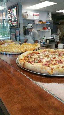 CARROZZA PIZZA - Updated December 2025 - 22 Photos & 41 Reviews - 115 N ...