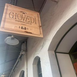 GIOVEDI - Updated February 2025 - 587 Photos & 96 Reviews - 10 N Hotel ...