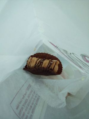 SPRING HILL PASTRY SHOP - 29 Photos & 72 Reviews - 600 Chestnut St ...