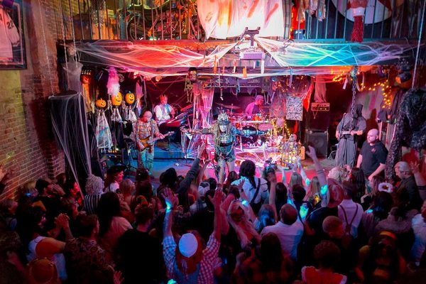 HUMPIN HANNAH’S - Updated April 2026 - 83 Photos & 84 Reviews - 621 ...