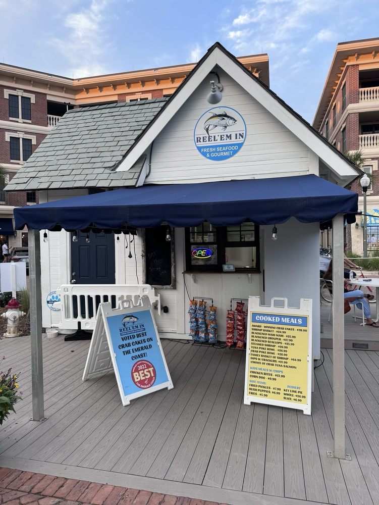 REEL ‘EM IN FRESH SEAFOOD AND GOURMET OF SEACREST - Updated May 2024 ...