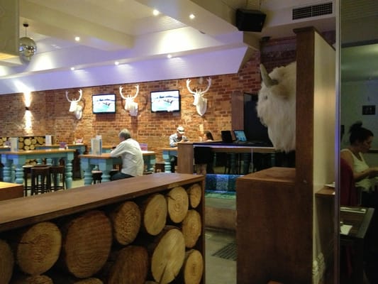 ZED BAR - Updated August 2024 - 586 Dean St, Albury New South Wales ...