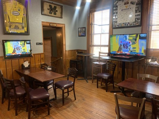 GRESSO’S RESTAURANT AND BAR - Updated July 2025 - 134 Photos & 212 ...