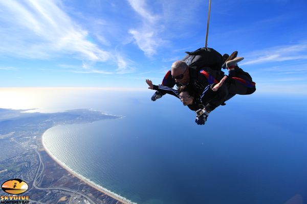 SKYDIVE MONTEREY BAY - Updated January 2025 - 602 Photos & 745 Reviews ...