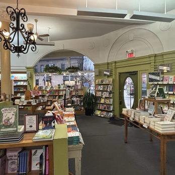 LEFT BANK BOOKS - Updated December 2025 - 95 Photos & 164 Reviews - 399 ...