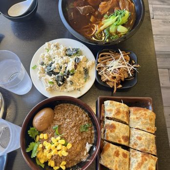 A & J RESTAURANT - Updated September 2024 - 4380 Photos & 2636 Reviews ...