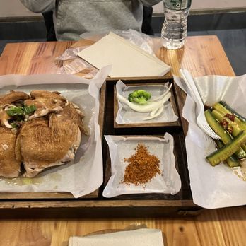 CAULDRON CHICKEN - Updated July 2024 - 96 Photos & 59 Reviews - 190 ...