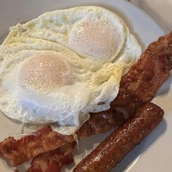 PEPPERTREE CAFE - 375 Photos & 436 Reviews - 1020 E Rt 66, Glendora ...