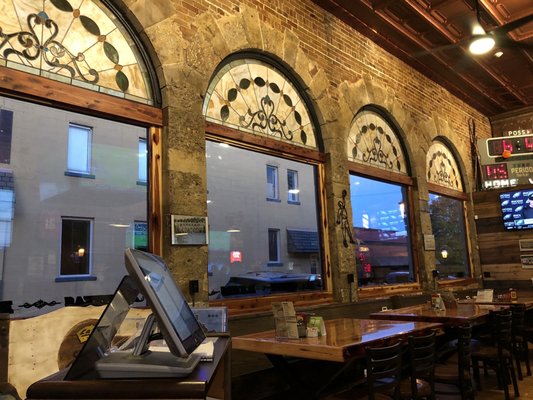 THE VAULT 1905 SPORTS GRILL - 45 Photos & 52 Reviews - 624 Main St, Van ...