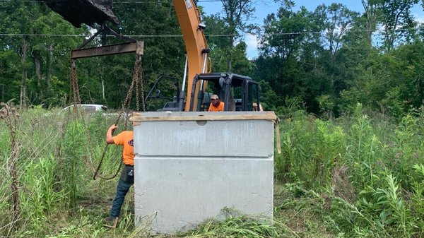 SIMONEAUX HOME MOVERS - Updated July 2025 - 10 Photos - 2704 Hwy 70 S ...