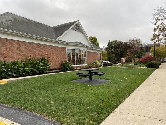 MORTON GROVE PUBLIC LIBRARY - Updated January 2025 - 32 Photos & 13 ...