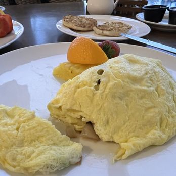 100 SAILS RESTAURANT & BAR - Updated December 2024 - 4040 Photos & 1103 ...